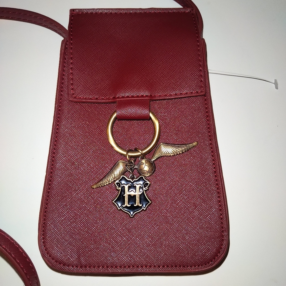 - Harry Potter Golden Snitch Crossbody Passport Bag - Gem